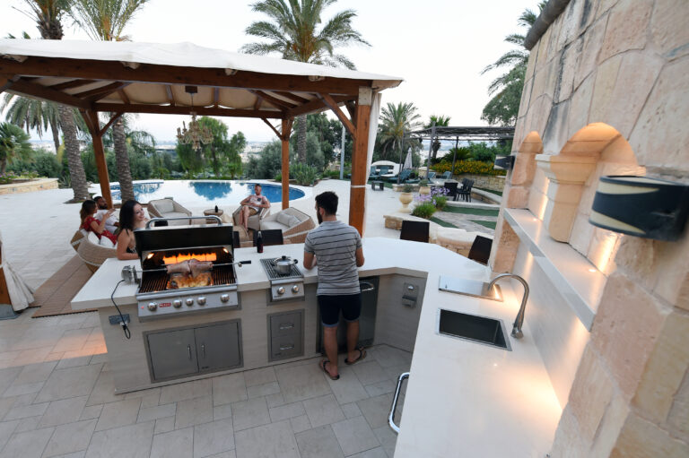 Bull BBQ Outdoor Kitchens: Everything You Need to Know - BULL BBQ EU